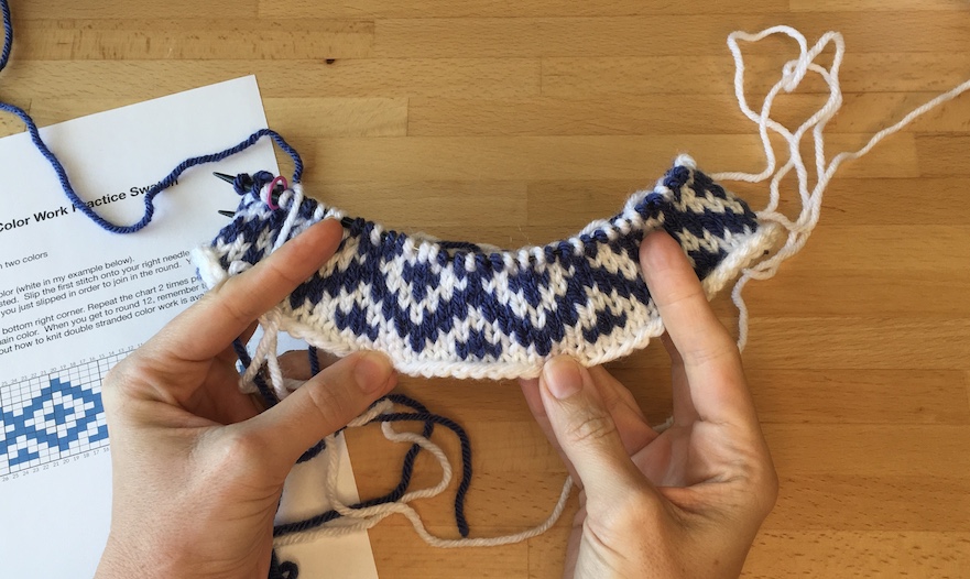 Intermediate Lesson – Stranded Colorwork – Cushion of Joy